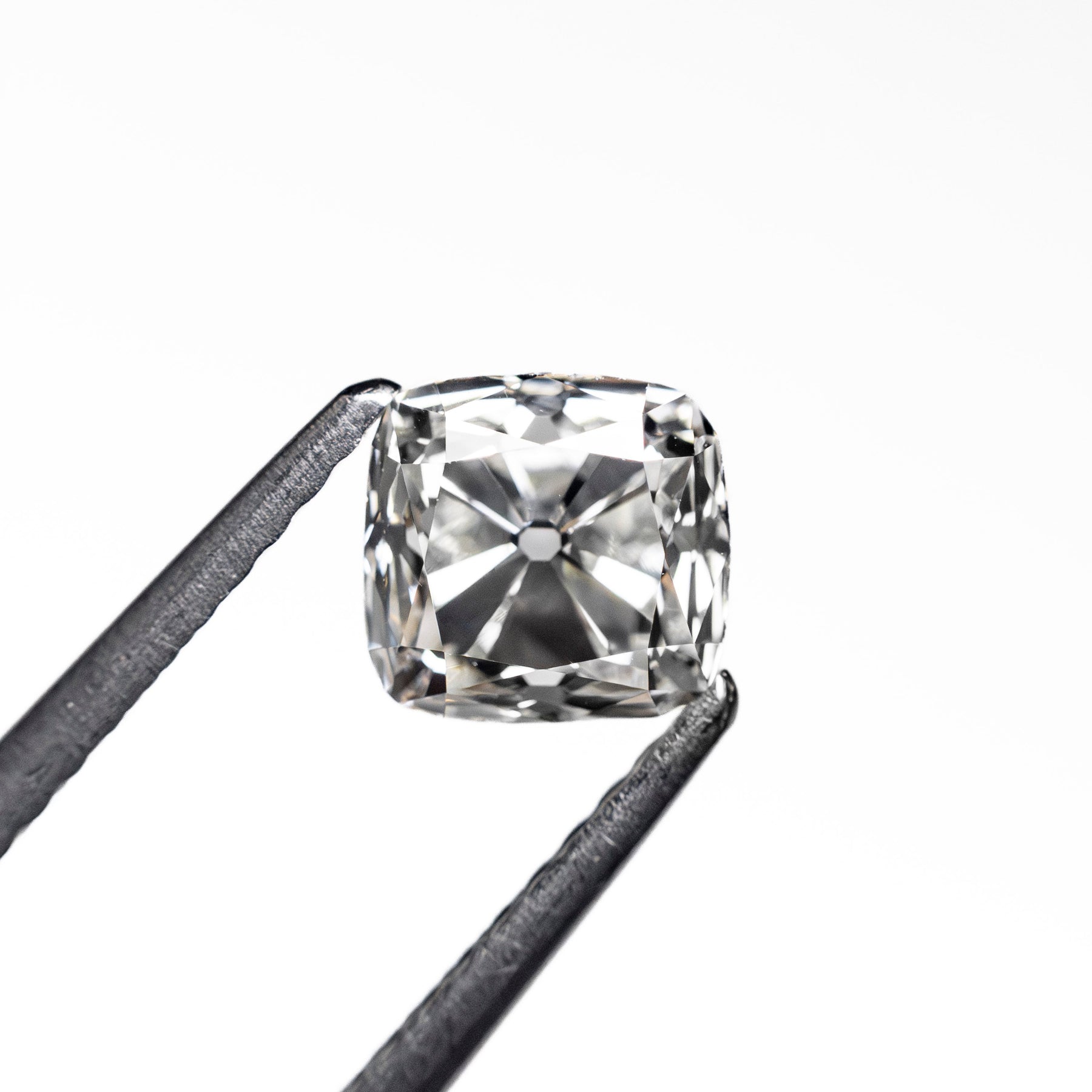 1.02ct 5.62x5.44x4.37mm Modern Antique Old Mine Cut 27130-01 – Kelty ...