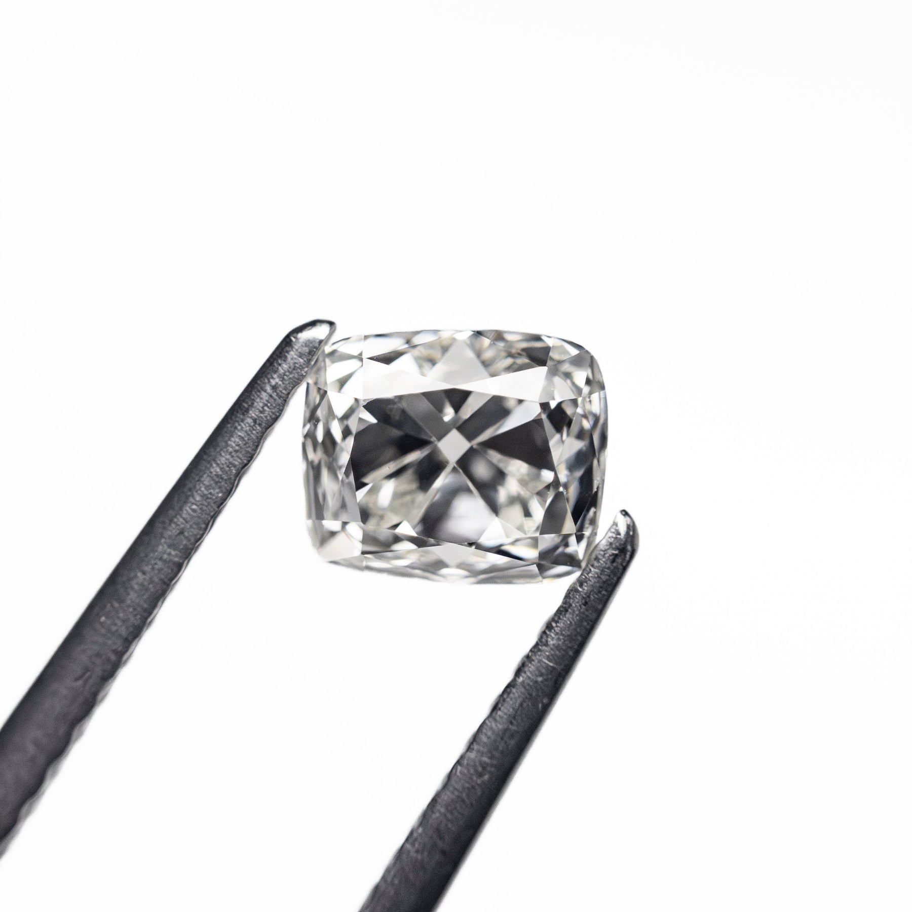 1.04ct 5.72x4.79x4.49mm Modern Antique Old Mine Cut 27130-05 – Kelty ...