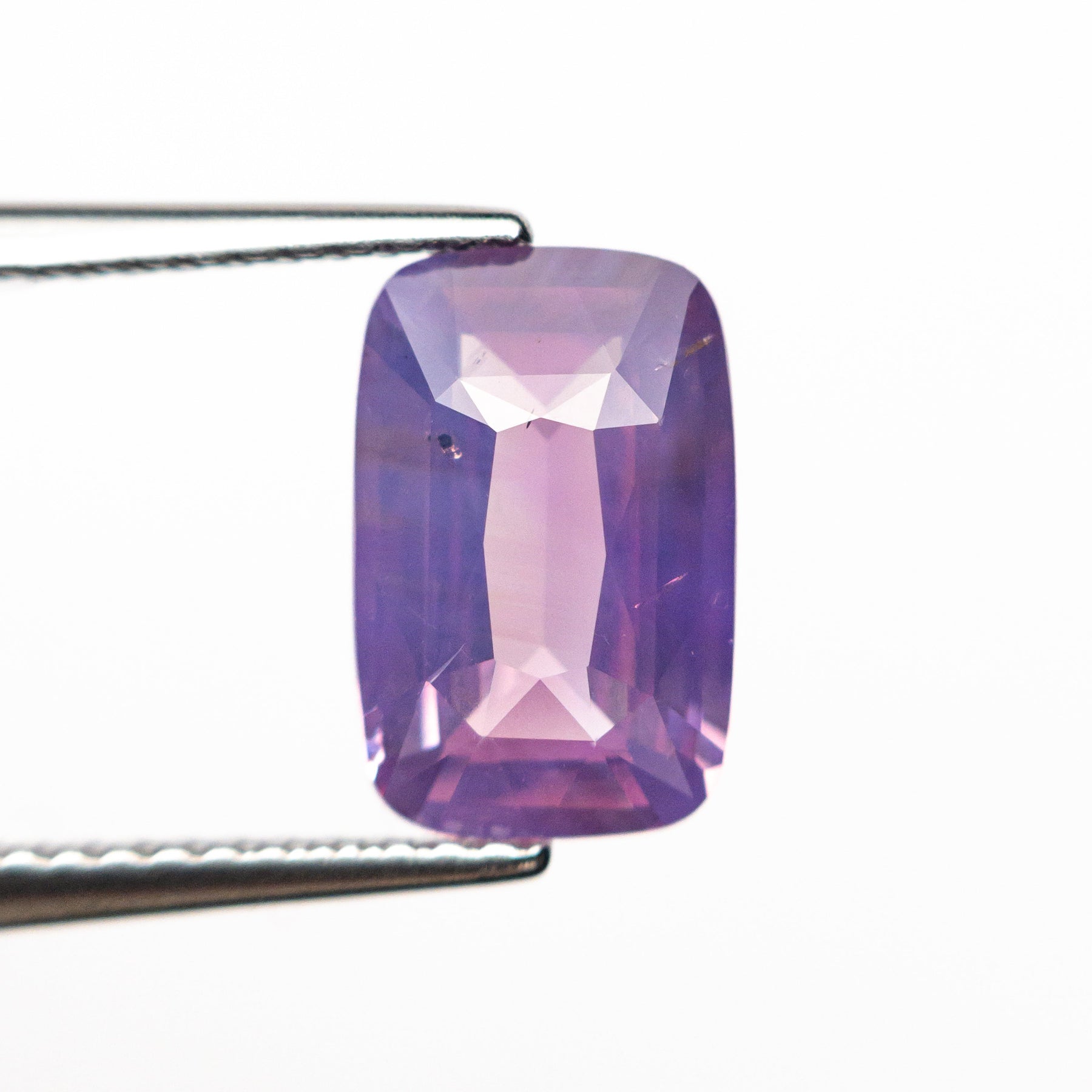 2.49ct 10.21x6.62x3.81mm Cushion Brilliant Sapphire 27197-01 – Kelty Pelechytik Fine Jewellery